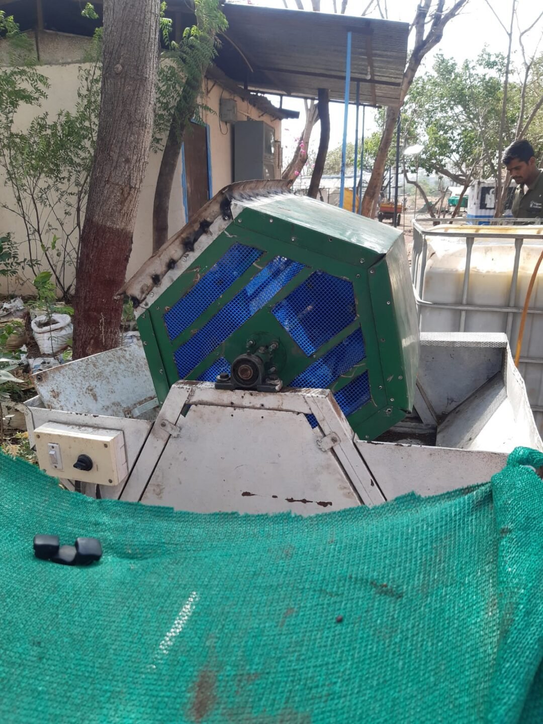 Modify the Hexagonal mixer | DESIGN INNOVATION CENTER